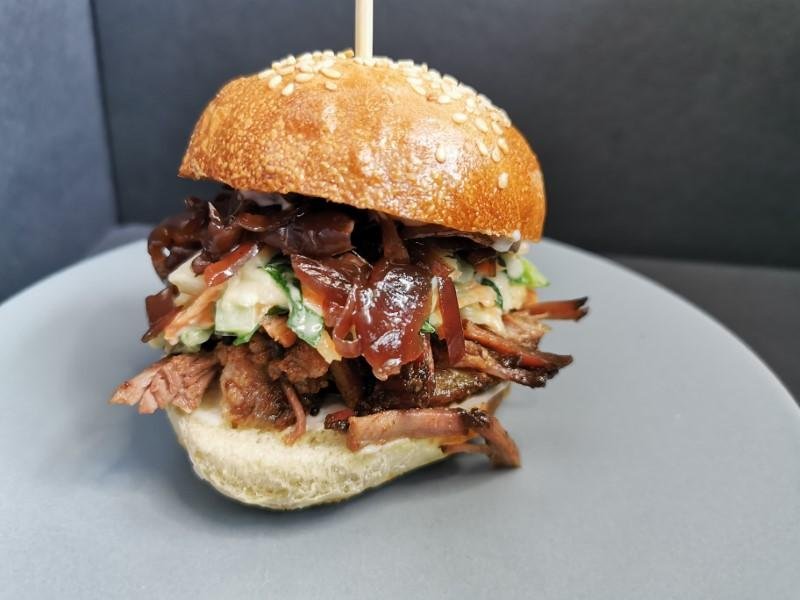 The 13 Best Burgers You Should Know - GastroFun.net