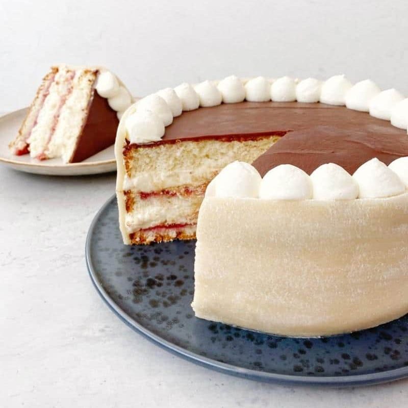 Othello layer cake - GastroFun.net