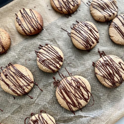 Grilled Ginger Cookies with Syrup - GastroFun.net