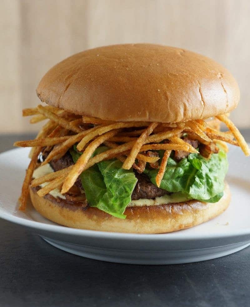 Homemade Homestyle Bearnaise Burger - GastroFun.net