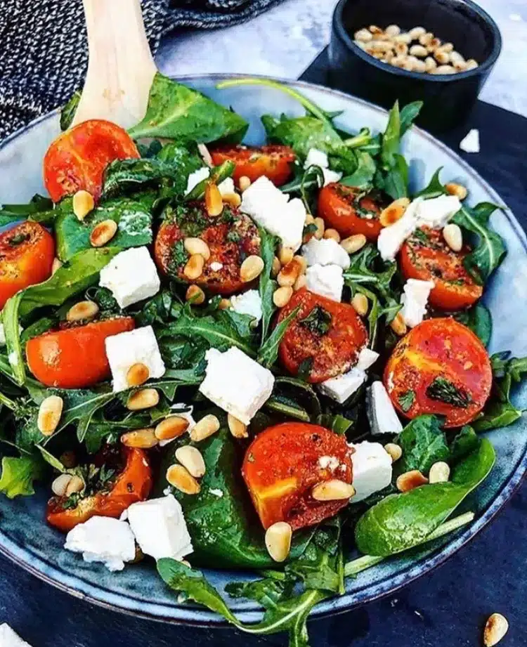 Rocket Salad with Baked Tomatoes, Feta, and Pine Nuts - GastroFun.net