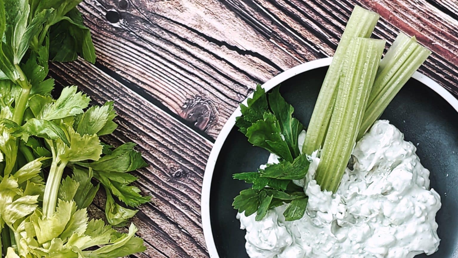 Blue Cheese Dip - GastroFun.net