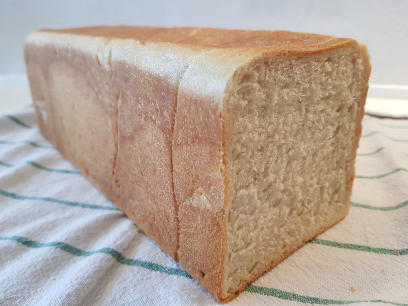 Toast and Sandwich Bread Recipes - GastroFun.net