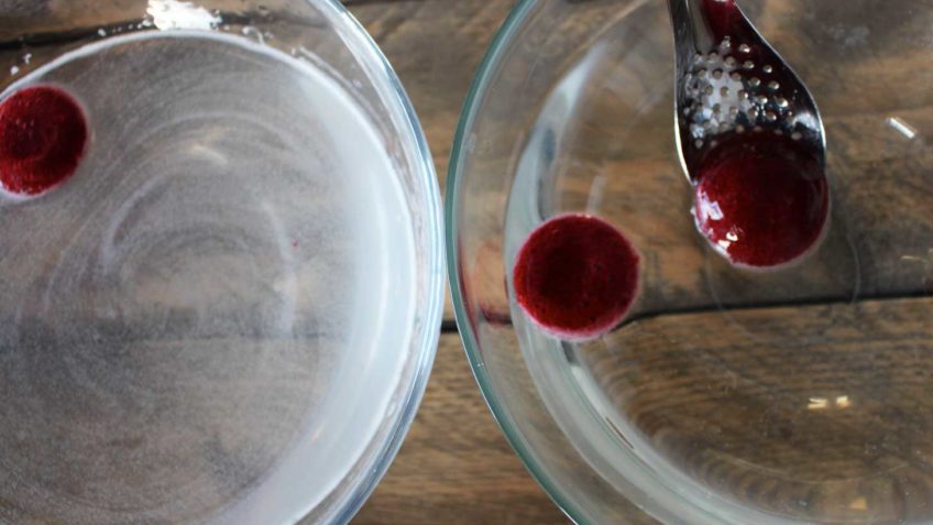 Beetroot and Balsamic Spheres - GastroFun.net